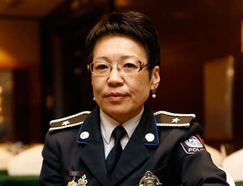 Т Ариунтуяа Эцэг эхчүүд хүүхэддээ зөвлөгөө өгөх байтугай харьцахгүй байгаа нь нууц биш