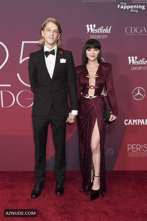 Christina Ricci Sexy Shows Off Her Hot Tits At The 25th Costume