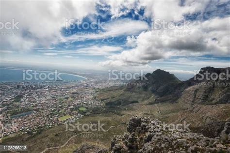 악마의 피크와 케이프 타운 남아 프리 카 공화국에 있는 테이블 산에서 본 가파른에 대한 스톡 사진 및 기타 이미지 가파른