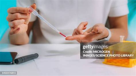 Glucose Chemical Structure Photos And Premium High Res Pictures Getty Images