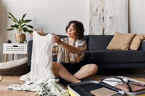 15 Tips To Let Go Of Sentimental Clutter Home As We Make It