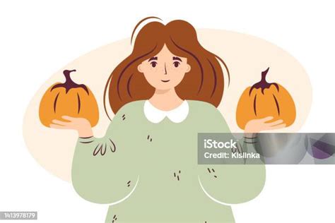 호박을 곁들인 가을 귀여운 아가씨 호박을 들고있는 여자 행복한 추수 감사절 또는 할로윈을위한 아늑한 가을 벡터 일러스트레이션 농업 야채와 수확 농장 캐릭터 소녀 격리 여자에