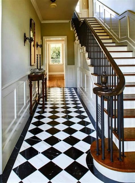 8 Elegant Ideas For A Stairway Wall Artofit
