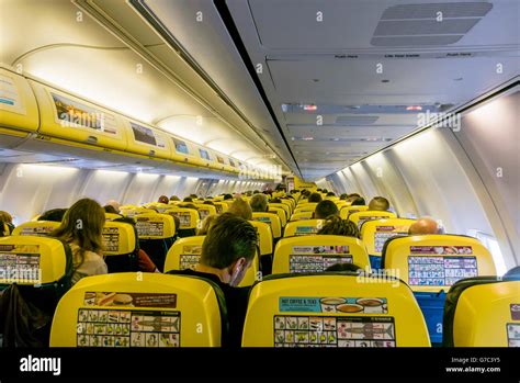 Can You Take A Suit On A Plane Ryanair At Horace Gant Blog