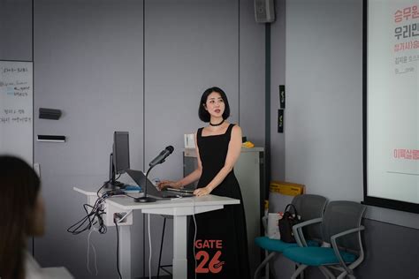 오늘on • 일상뷰티 • 크리에이터 ️ Onle • Instagram Photos And Videos