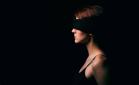 Blindfold Sex A Simple Way To Add Spice To Your Intimacy ZOMG Candy