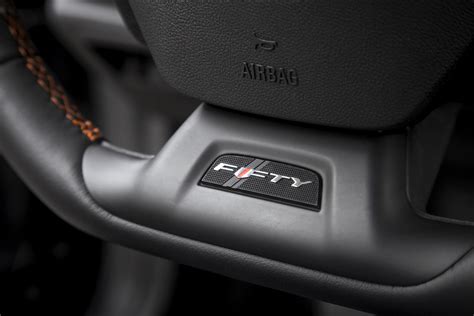 배경 화면 Bmw 시보레 스티어링 휠 의자 가마 Netcarshow 넷 카 자동차 이미지 자동차 사진 2017 년 카마로 50 주년 기념 특별판 유럽