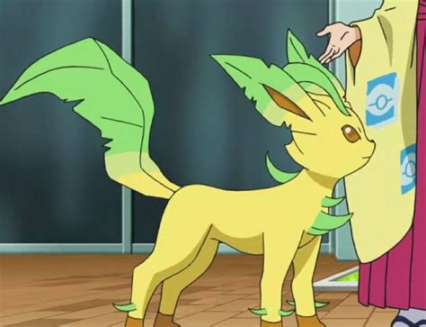 Julia Tatiana Holmgren Adlı Kullanıcının All Evolved Forms Of Eevee Panosundaki Pin