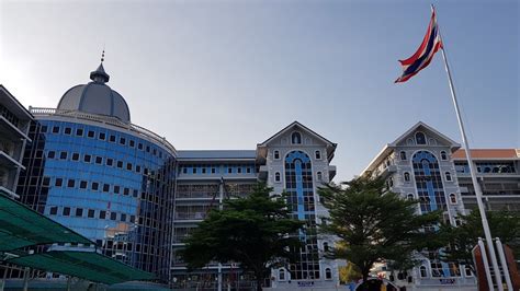 โรงเรียนสารสาสน์วิเทศสายไหม ในเมืองเขตสายไหม