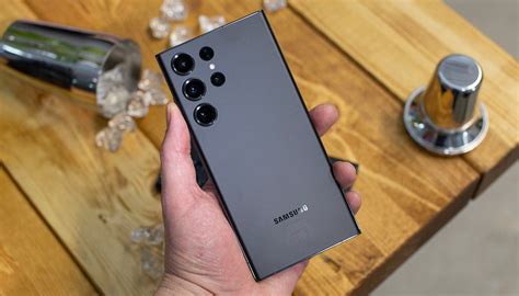 Samsung Boleh Menggunapakai Kamera Zum Dilipat Pada Galaxy S Ultra Teknologi