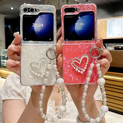 갤럭시 Z플립 6 5 4 3 지플립 큐빅 하트 구슬 핸드 스트랩 자개 디자인 글리터 투명 홈플러스 택배배송