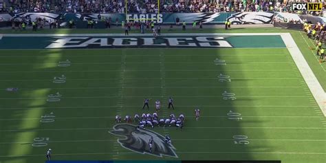 Eagles Hit 61 Yard Field Goal For Win After Giants Botched 2 Plays Business Insider