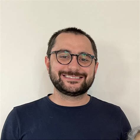 Guilherme Rossetti Lima Medium