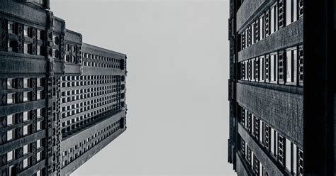 Enhancing Teamwork Key Features Of Corporate Elearning Platforms For Collaborative Learning