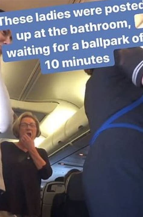 Hành khách bức xúc vì cặp đôi nghi sex trên máy bay Báo Công an Nhân dân điện tử