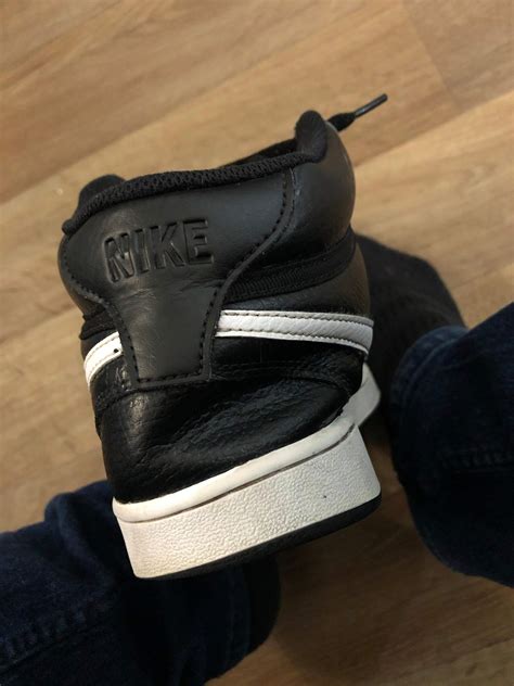 Wie Kann Ich Einen Knick Im Schuh Entfernen Kleidung Schuhe