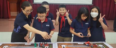 Leanbot Học Robotics Trong Metaverse