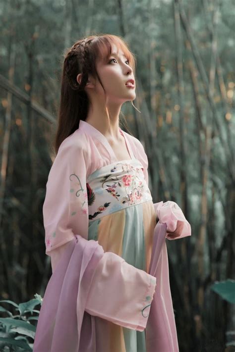 月下清影笑看世間情恨紅塵千丈訴不盡 高清图片堆糖美图壁纸兴趣社区