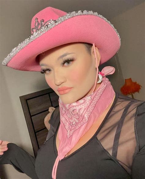 Salma Harfouche 🐮 On Linkedin Harsh Therapy Thursday Incoming Bashing