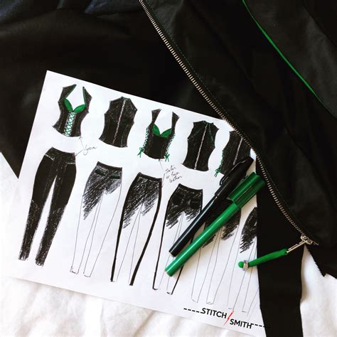 Grid Girl Stitch Smith