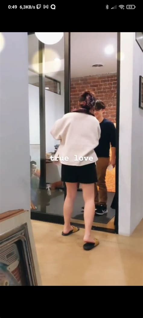Lily R Otvgirlsfeet