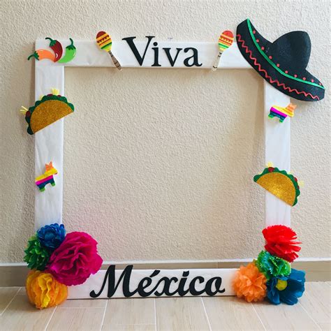 Decoraciones Mes Patrio