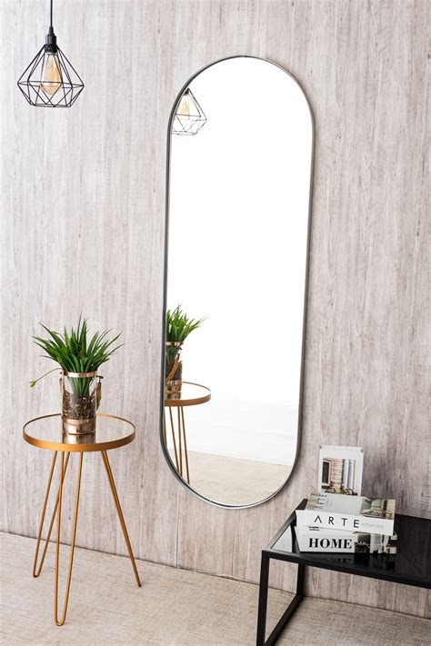 Espelho Grande Corpo Inteiro Parede Oval Moldura Em Metal 150 X 50