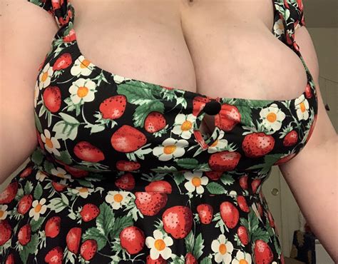 You Dont Think I Need To Wear A Bra Do You Rgonemildplus