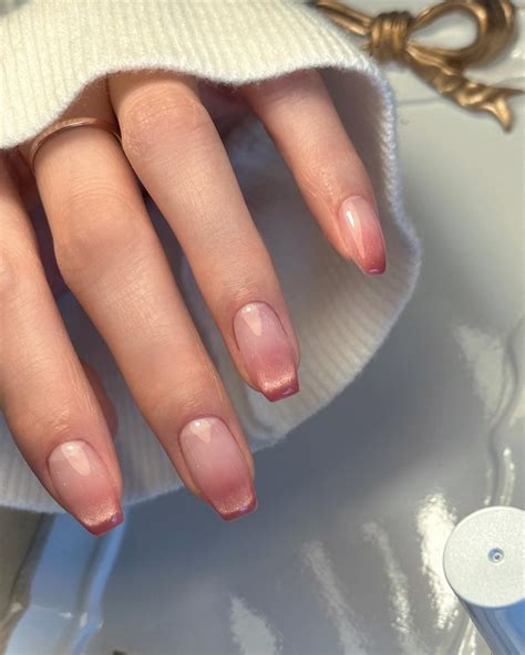 원주네일원주혁신도시네일반곡동네일단구동네일 Jinbkorea Jinbbora 극세한 유리섬유의 지지구조로 손톱은