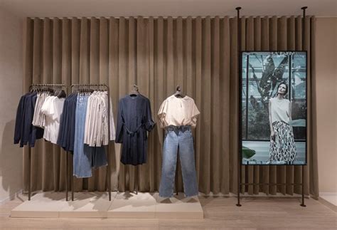Comma Store — Mannheim De Kitzig Interior Design Gmbh