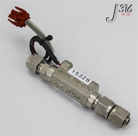 GEMS COMPACT FLOW SWITCH FOR HIGH INLINE PRESSURE GPM P N FS J Gallery