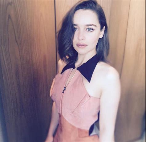 Emilia Clarke Scrolller Emilia Clarke Scrolller