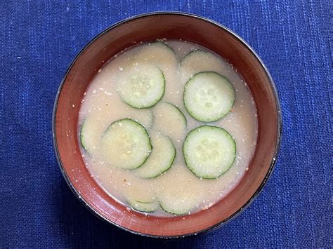 暑い時期にぴったり！ 農水省が「キュウリの冷や汁」のレシピ紹介 オトナンサー
