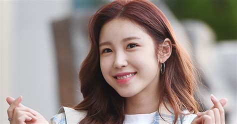 전효성 자체발광 손 하트 [포토엔hd]