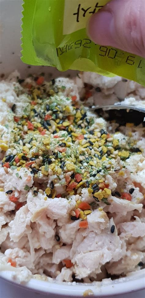 두부닭가슴살유부초밥