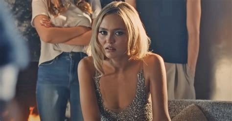 Lily Rose Depp Defends The Idols Controversial Sx Scenes Saying Best