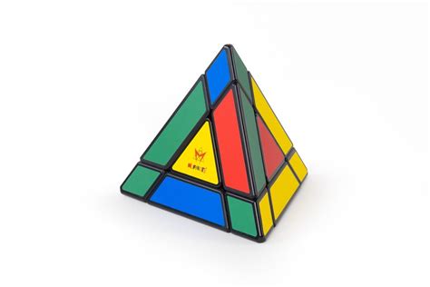 Pyraminx Edge Recent Toys