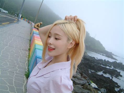 230804 Gahyeon Instagram Update Kpopping