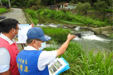 魚池溪「固床工」淘空 林縣長會勘決定趕快搶修 風傳媒