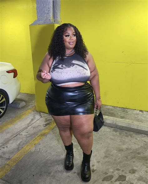Pin By Big Gyal 🤪🍹 On Bb Fashionistas Plus Size Baddie Outfits Curvy