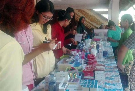 Dvb အန္အယ္လ္ဒီ က်န္းမာေရးကြန္ရက္မွ လွည္းကူးၿမိဳ႕နယ္တြင္ ေဆးကုသ ဓာတ္ပံု