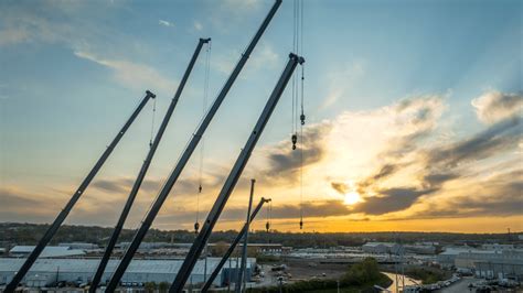 Boom Lifts Cranes And Bucket Trucks Custom Truck One Source