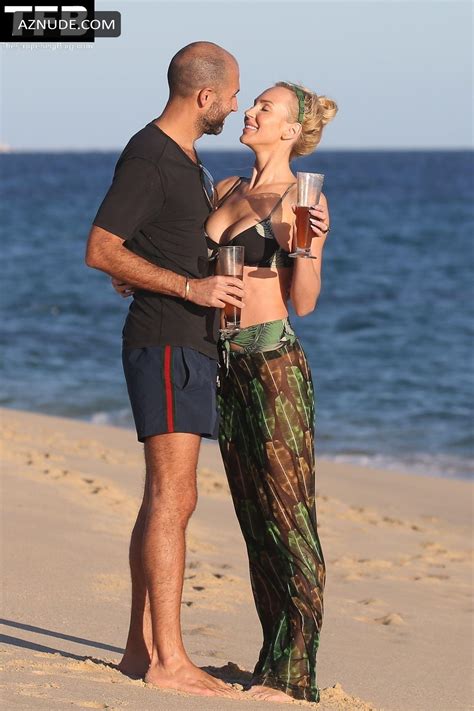 Christine Quinn Sexy Seen Flaunting Her Hot Tits In A Bikini Top On The Beach In Cabo AZNude