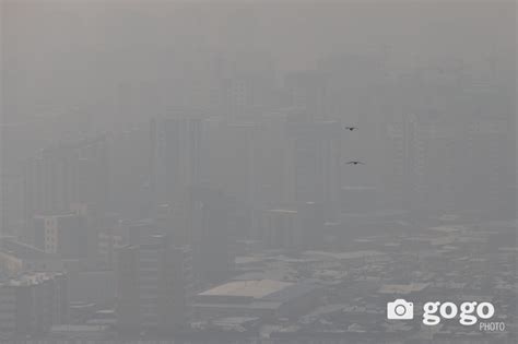 Содон хороолол орчимд хүний эрүүл мэндэд сөрөг нөлөө үзүүлэхүйц агаарын бохирдолтой байна