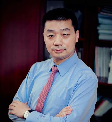 青岛银行杨斌：以知识图谱构建智能crm