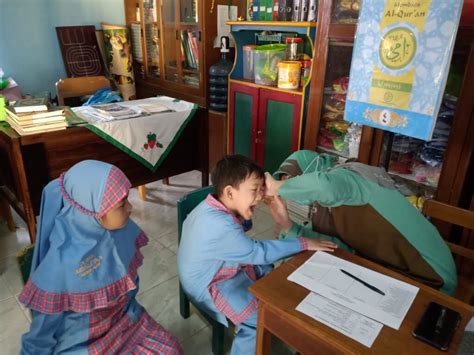 Tim Rsi Aisyiyah Cek Kesehatan Siswa Tk Aba 13 Malang Tabloid Mata Hati
