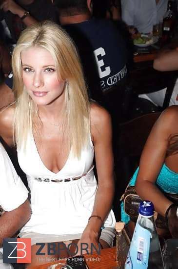 Greek Celebs Upskirts Zb Porn
