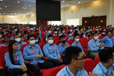 លោក ហ៊ុន ម៉ានី បានអញ្ជើញជួបសំណេះសំណាល និងទទួលស្គាល់សមាសភាព សមាជិក សមាជិកា ស ស យ ក