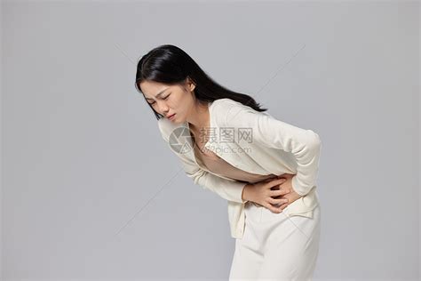 女性经期肚子疼高清图片下载 正版图片506953097 摄图网
