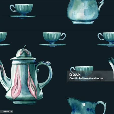 앤티크 청록색 식기의 삽화를 포함한 수채화 손은 매끄러운 패턴을 칠했습니다 쿠프 냄비 우유 주전자 깊은 파란색 배경에 접시가 있는 컵 0명에 대한 스톡 벡터 아트 및 기타